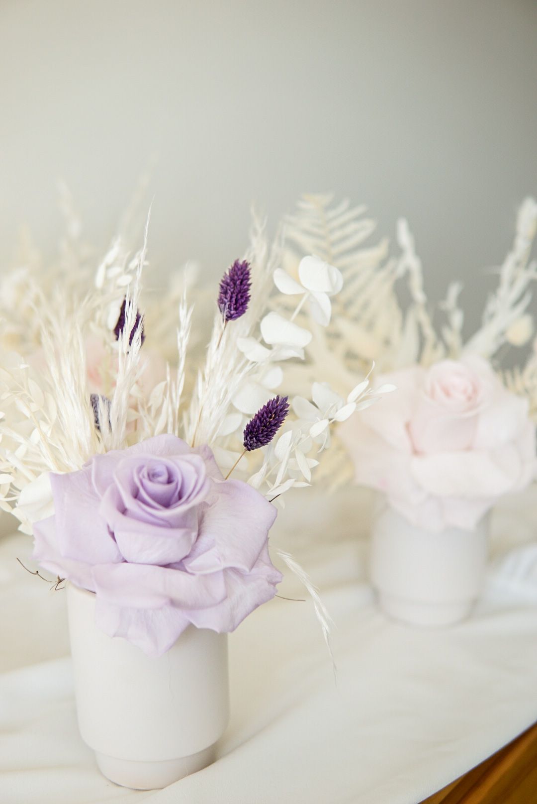 Infinity Rose Bud (similar vase) – Beaudry Flowers