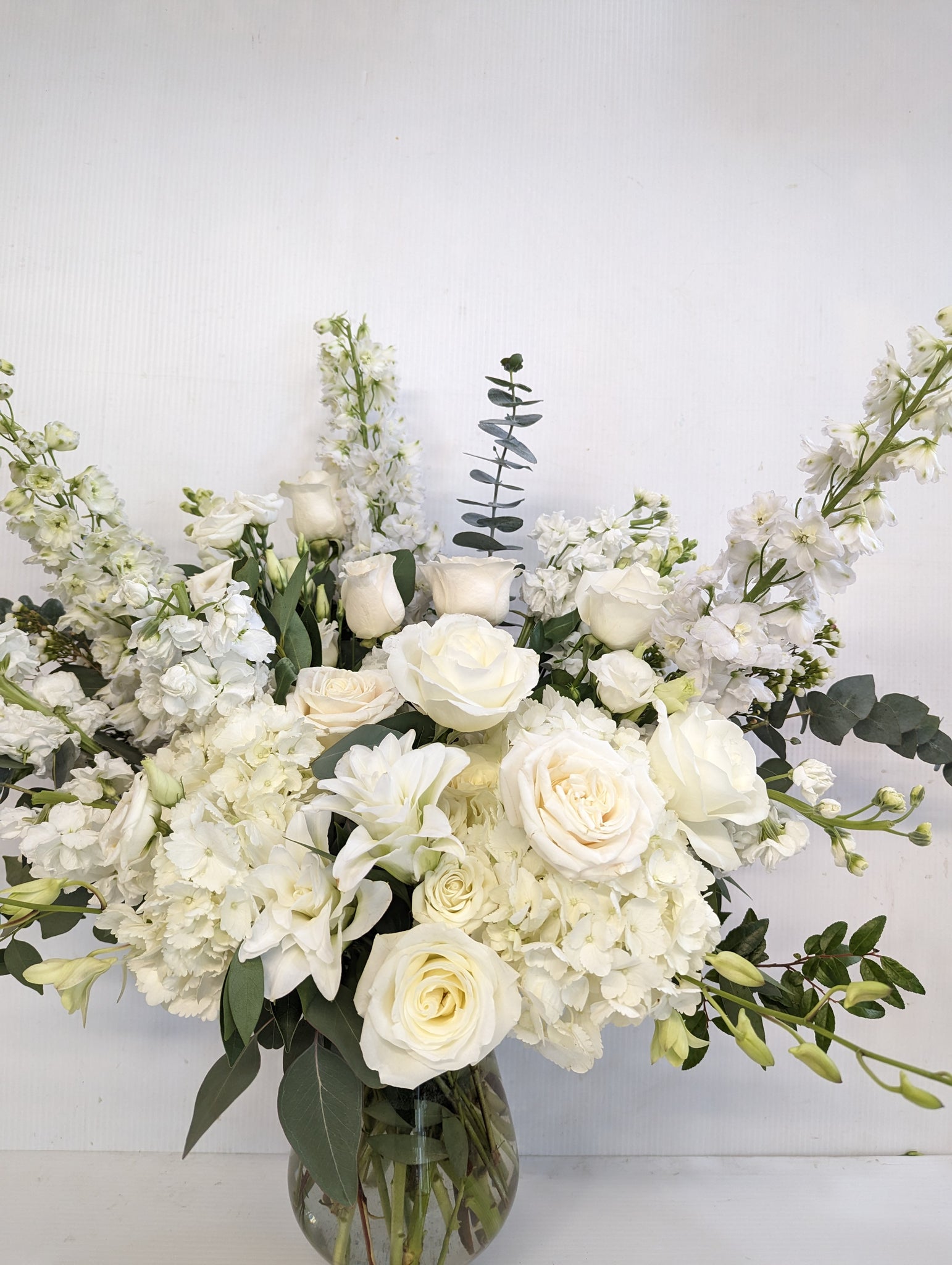 Clouds of White Vase Arrangement – Beaudry Flowers